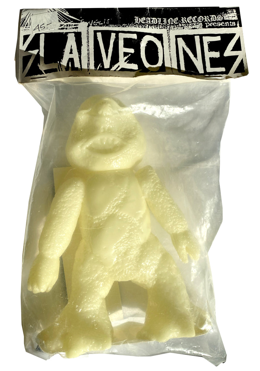 Slave X One Gero Sofubi GID Soft Vinyl Kaiju Art Toy Figure – Captivated!